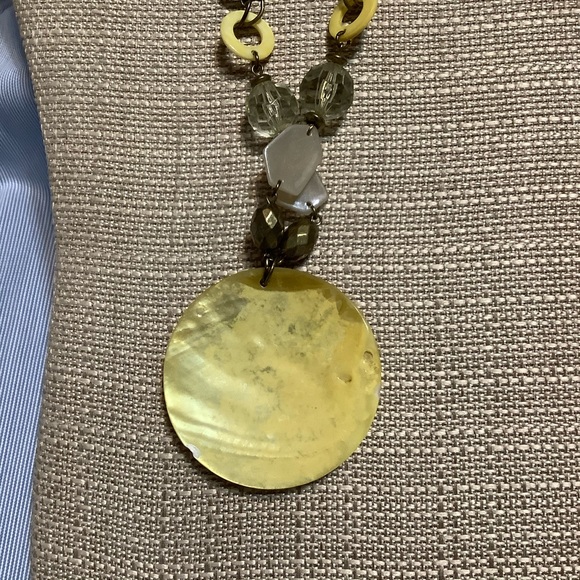 Ruby Rd. | Jewelry | Ruby Rd Vintage Shell Necklace | Poshmark
